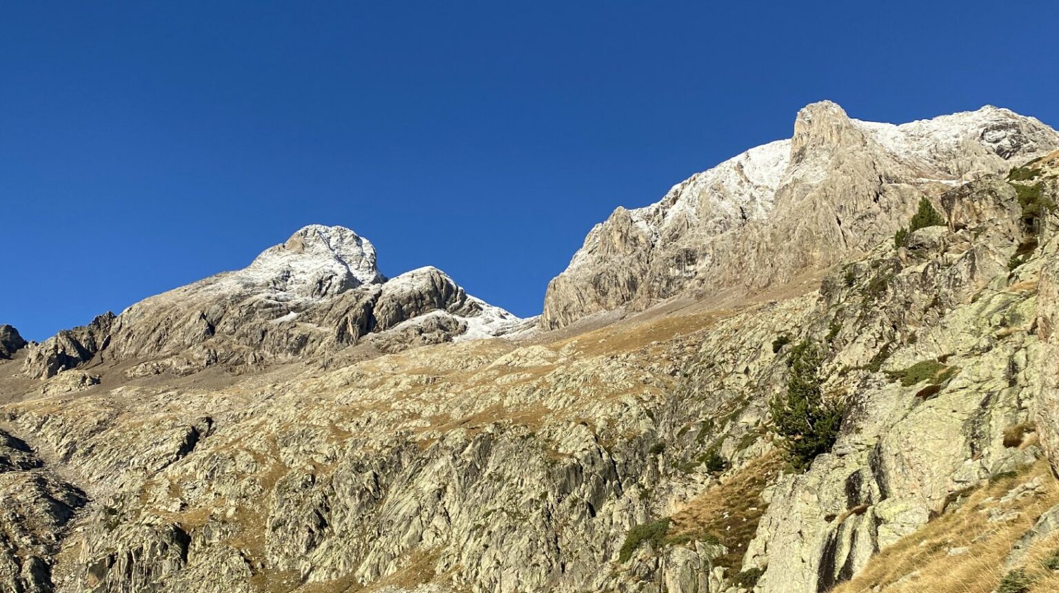 🔥 Cómo subir al Garmo negro desde Baños de Panticosa - 3051m