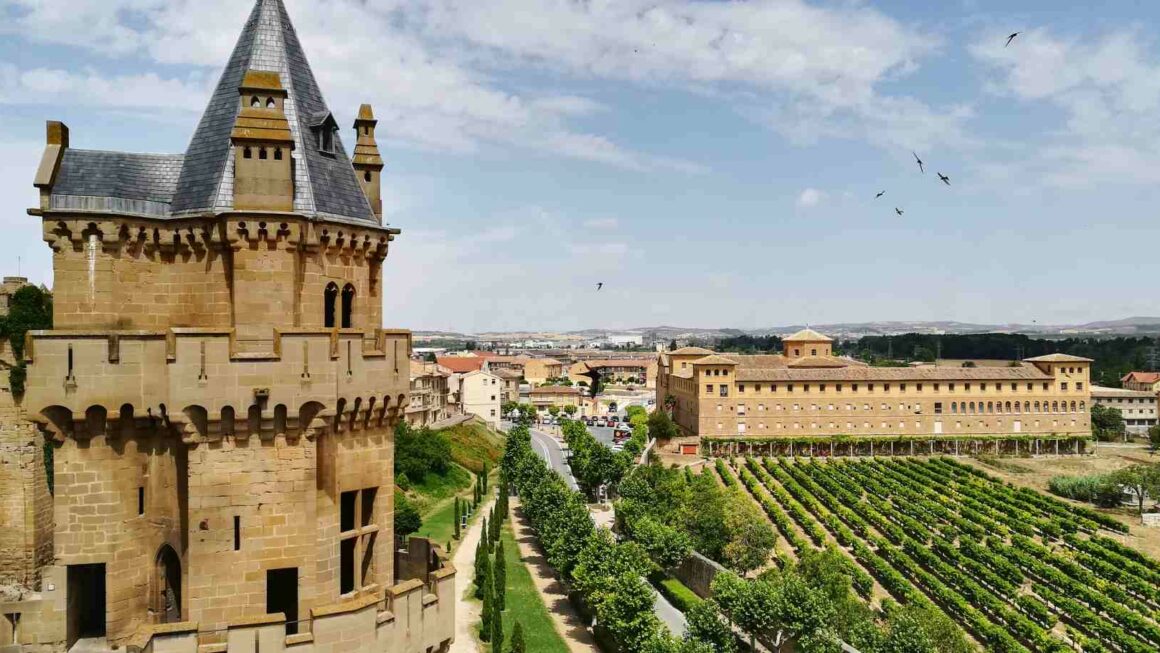 El Palacio Real de Olite, el castillo de cuento que debes visitar en ...